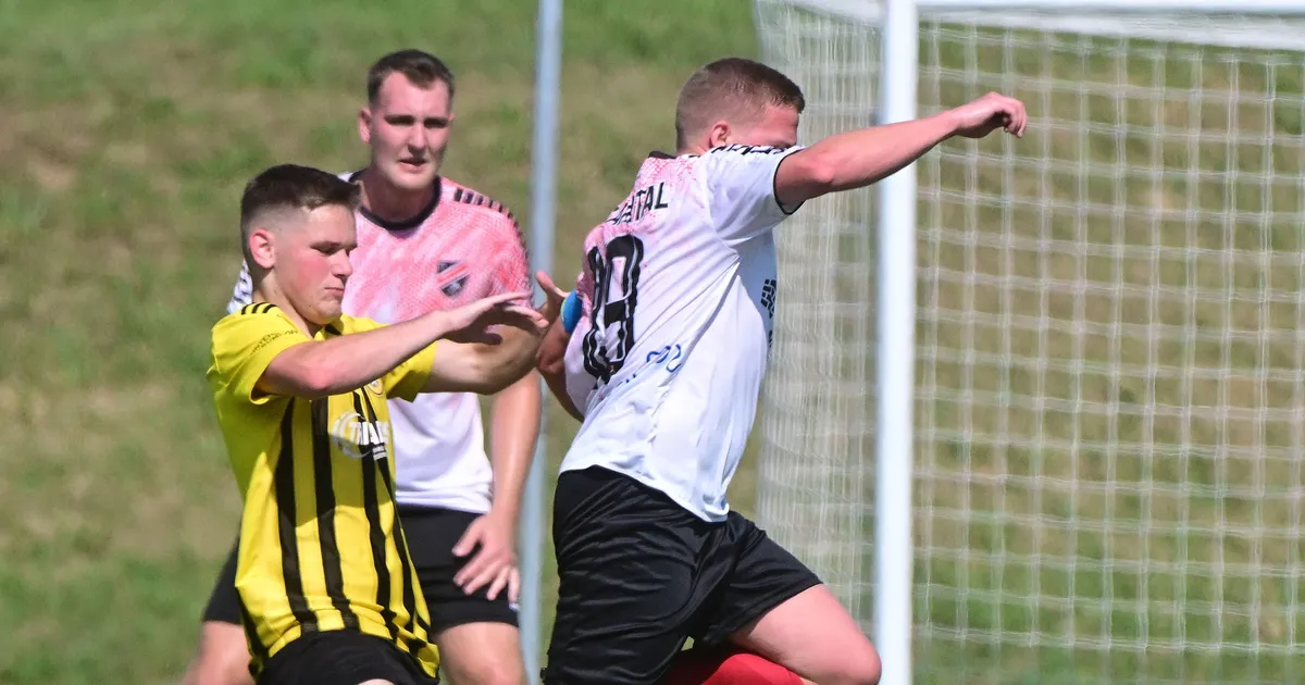 Fußball-Kreisliga: Sinziger Stadtduell zwischen SG Inter und SC Rhein ...