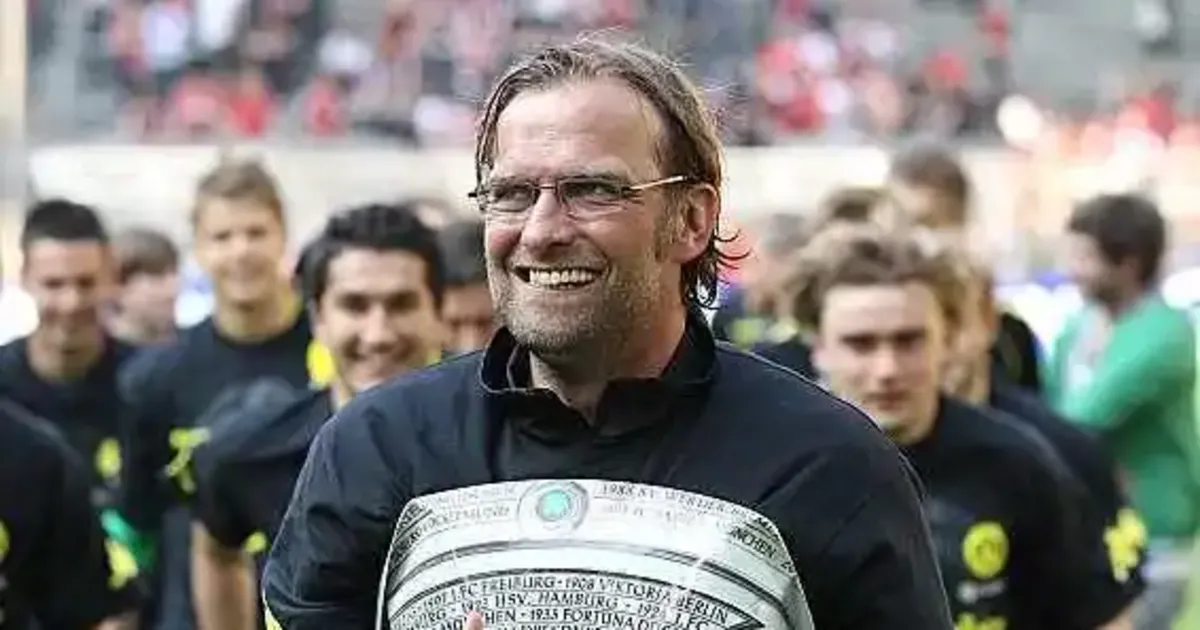 Borussia Dortmund wird zum siebten Mal deutscher Fußball-Meister ...