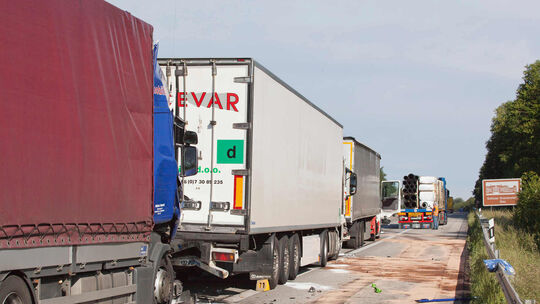Lkw-Unfall am Elzer Berg: A3 dicht - Startseite - Rhein-Zeitung