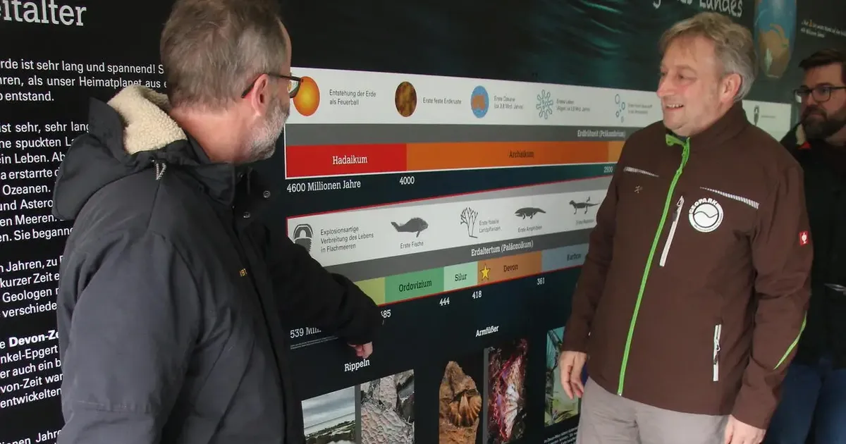 Museum im Container: Devon-Box in Krunkel macht urzeitliches Leben ...