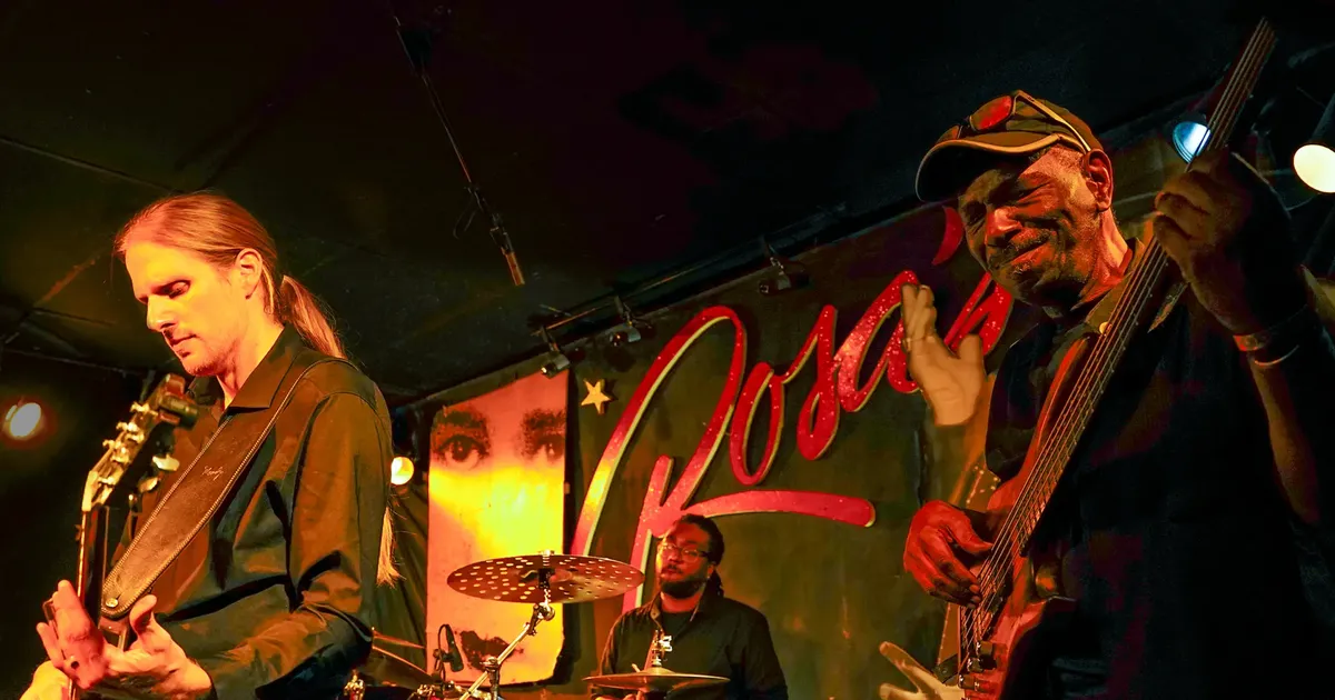 Ein Koblenzer Bluesmärchen: Vom Johnny-Cash-Cover zum American Dream ...