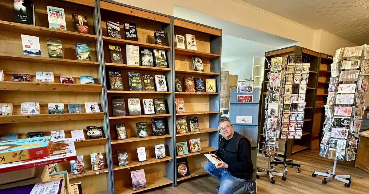 Weihnachtsgeschäft brummt: Neustart für Bücherkiste im Café Denkel ist ...