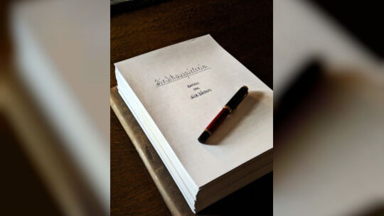 Lyrik aus Windhagen: Junger Autor kämpft gegen die Verknappung der ...