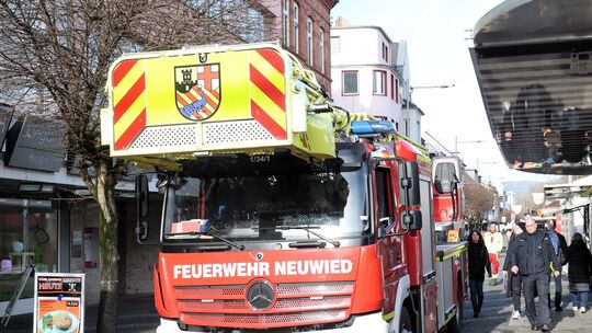 Wurst und Schokolade im Fokus: Dubai-Currywurst setzt neuen Trend in ...