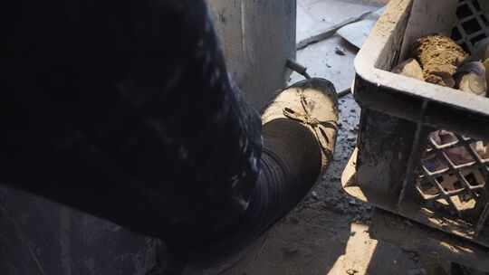 Fotoreportage aus dem Handwerk: Koblenzer Keramik: So dreht Anja Bogott ...