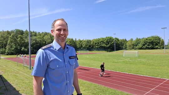Landespolizeischule RLP: So üben Polizeianwärter auf dem Hahn für den ...