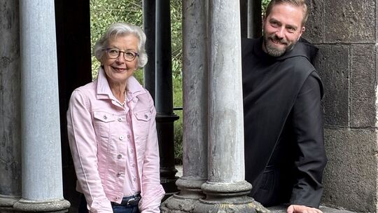 Spiritualität wird Kunst: Malen mit den Farben der Seele - Kultur ...