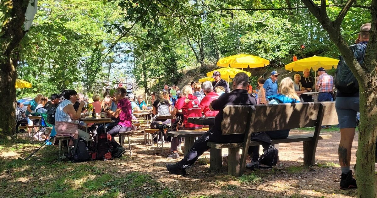 Drei Hütten, 800 Gäste: Kulinarische Wanderung zwischen Hettenrodt und ...