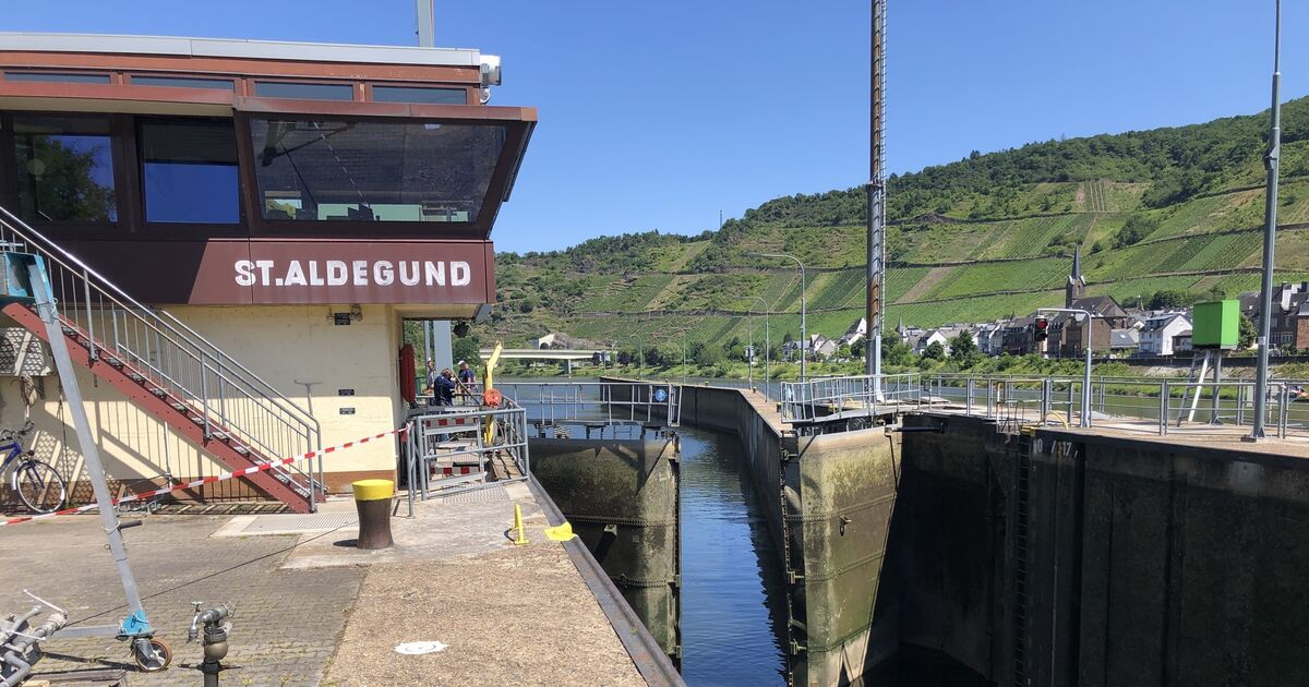 2025: Mosel, Eifel, Hunsrück: Zwei schwere Schiffsunfälle auf der Mosel ...