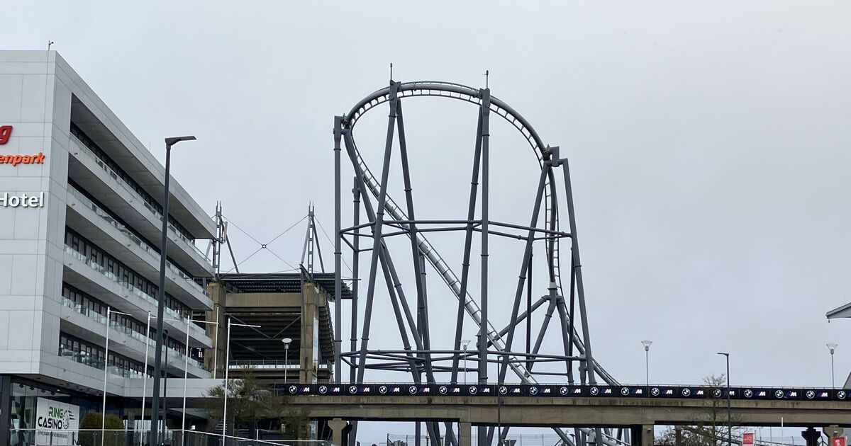 Luxus Achterbahn Am Nrburgring Fotosnull