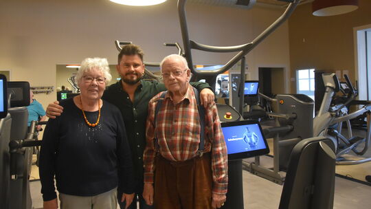 Manfred Gerlach trainiert gern: Mit 90 topfit: Ehrenmitglied im ...