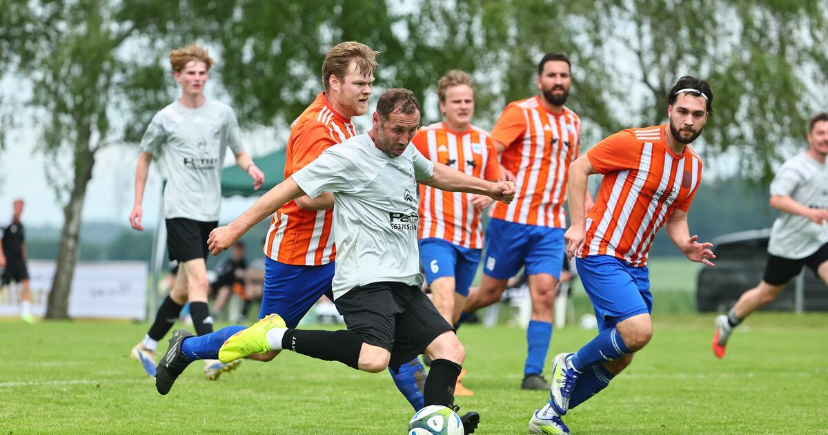 Fußball-Kreispokal C: Doppelpack: Martin Moska wird zu Windens Pokal ...