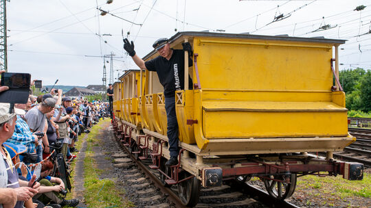 25 Jahre DB-Museum gefeiert: Loks aus allen Jahrzehnten locken Besucher ...