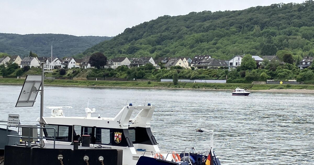 Feuerwehren im Einsatz: Boot in Braubach gestrandet – Person aus Rhein ...