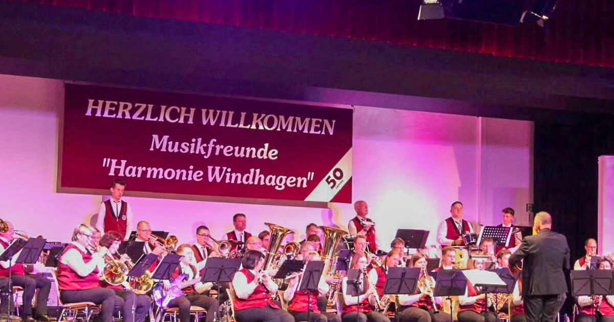 50 Jahre Harmonie Windhagen: Blasorchester wird seinem Vereinsnamen ...